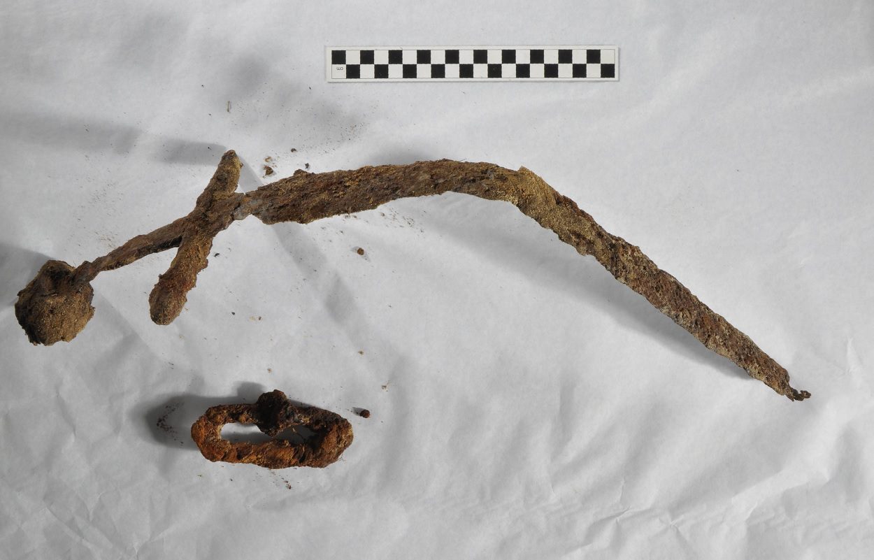 Archaeologists find Crusader Era cemetery and sword | - Ideas and ...
