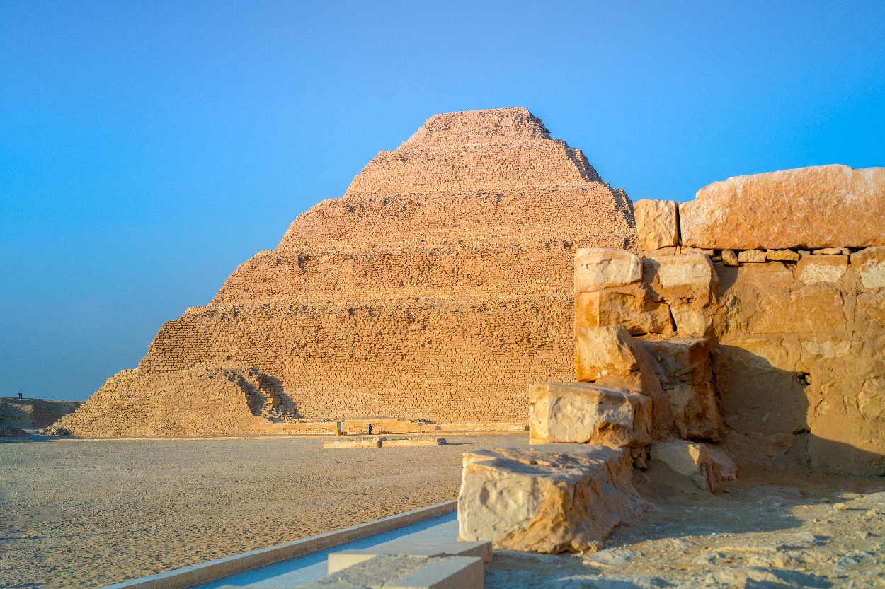 Egypt’s first pyramid was constructed using hydraulic lift - Ideas and ...