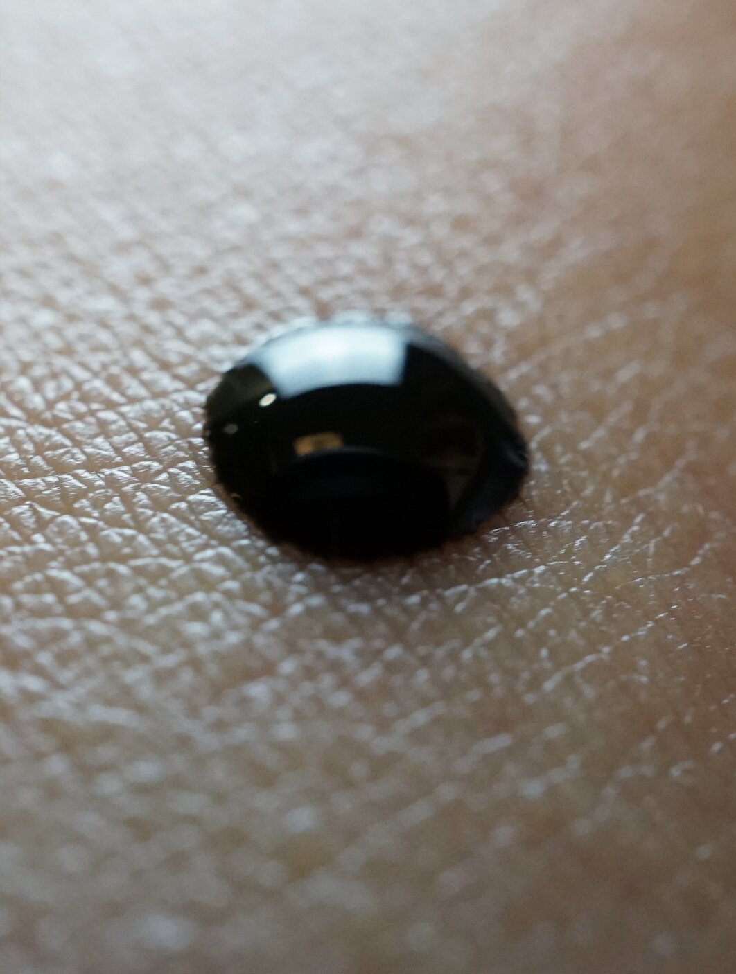 Novel liquid acoustic sensor mimics whale melon to recognize voices in ...